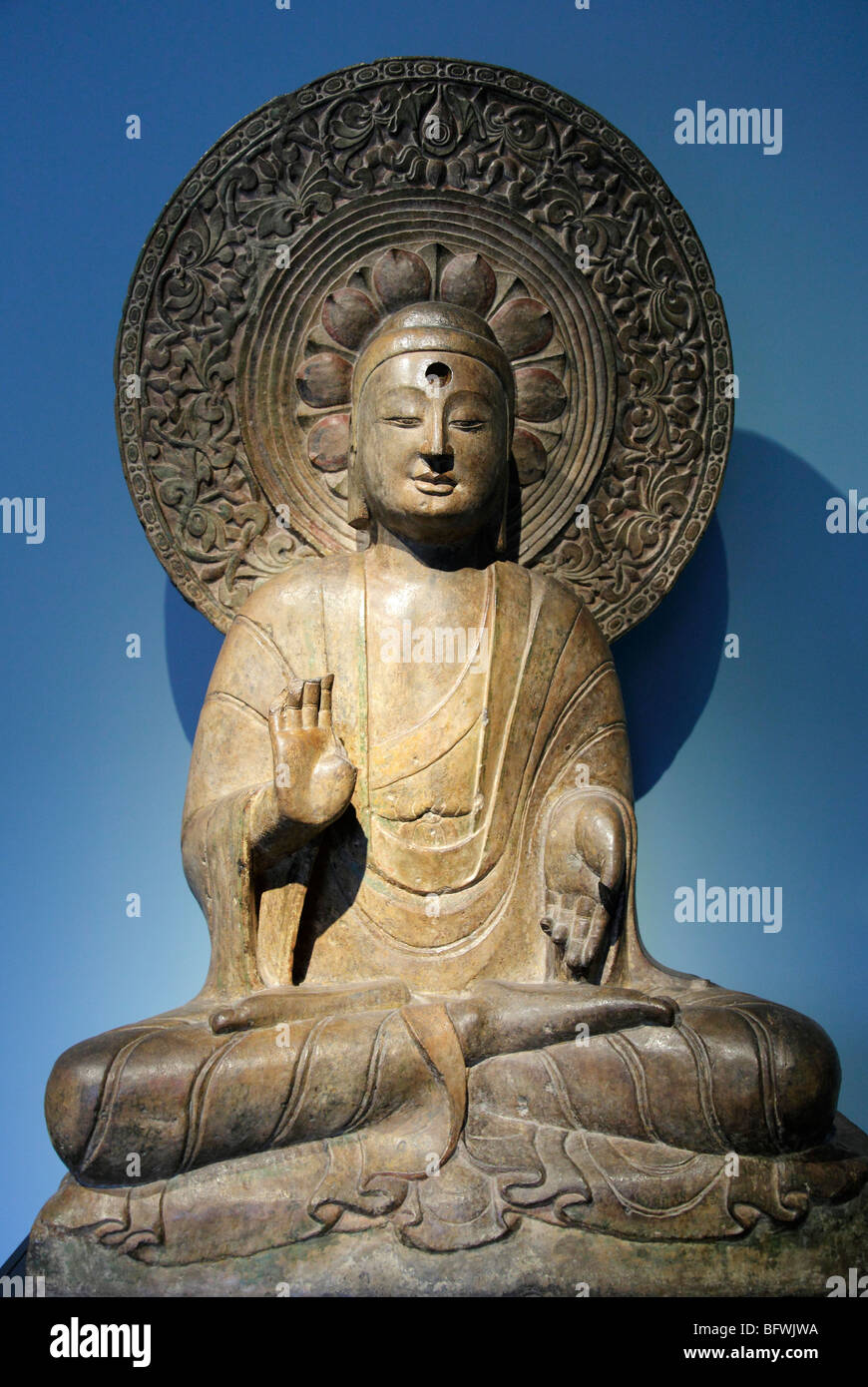 Northern Chinese seated Buddha 2- the V&A Museum London Stock Photo - Alamy