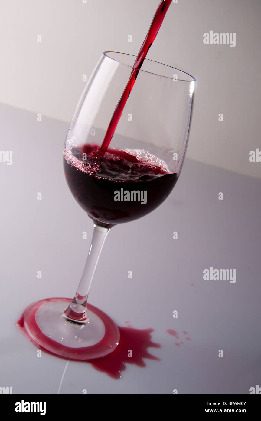 Filling a Wine Glass, Cabernet Sauvignon Chile Stock Photo - Alamy