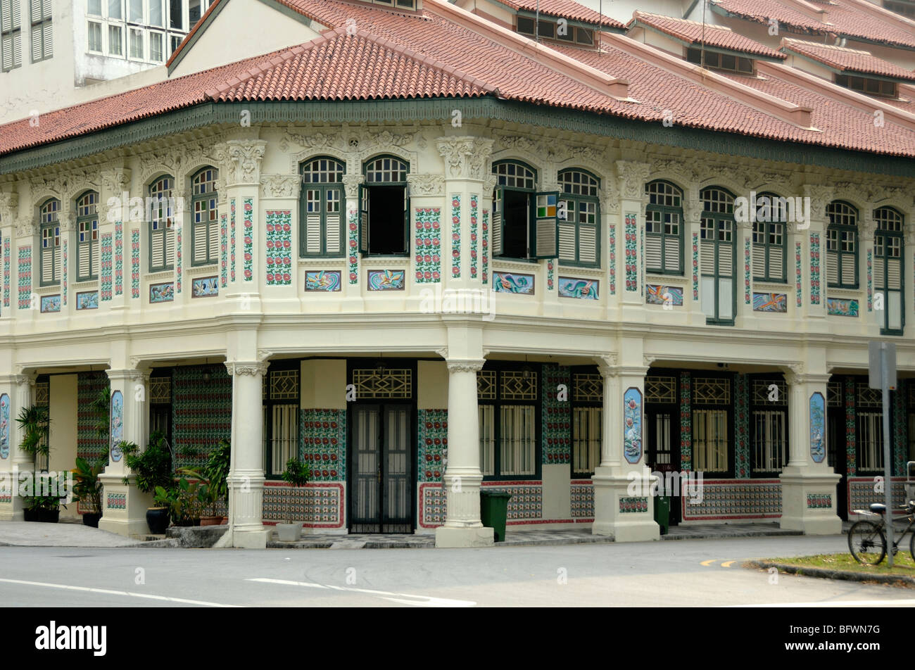Peranakan architecture hi-res stock photography and images - Alamy