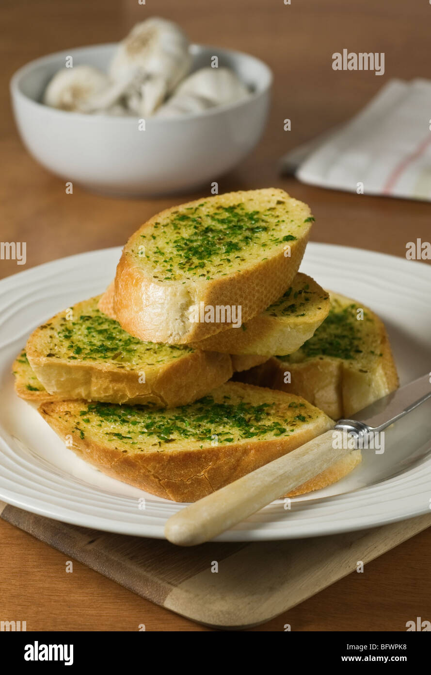 Garlic bread hi-res stock photography and images - Alamy
