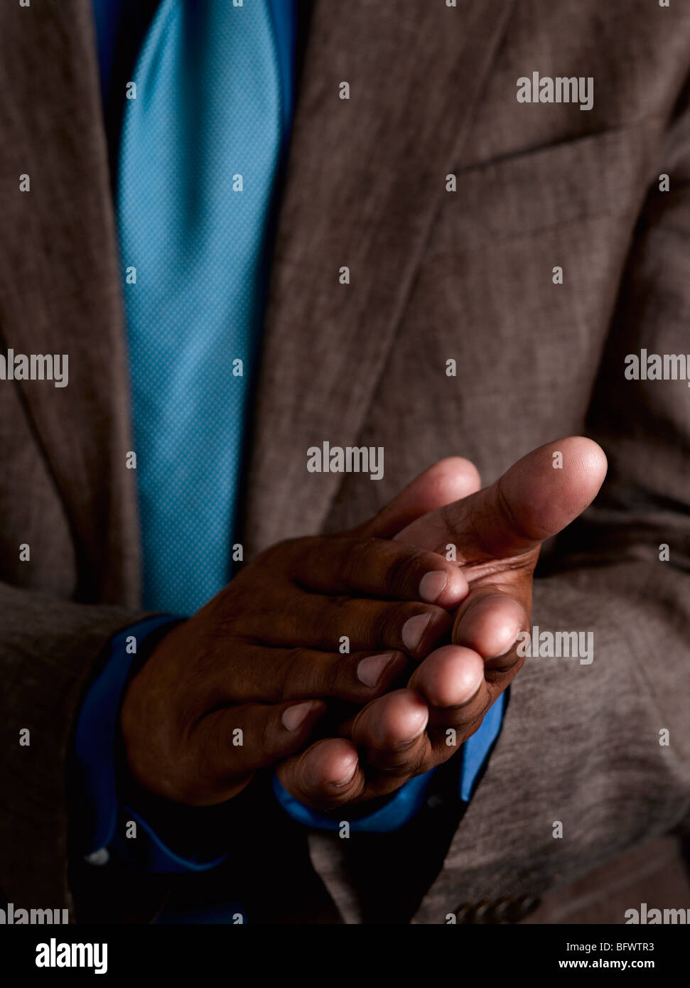 Clapping hand hi-res stock photography and images - Alamy
