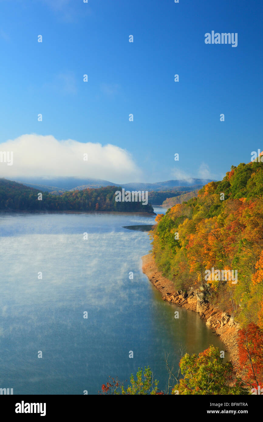 Morning fog rises over Lake Moomaw, George Washingon National, Forest ...