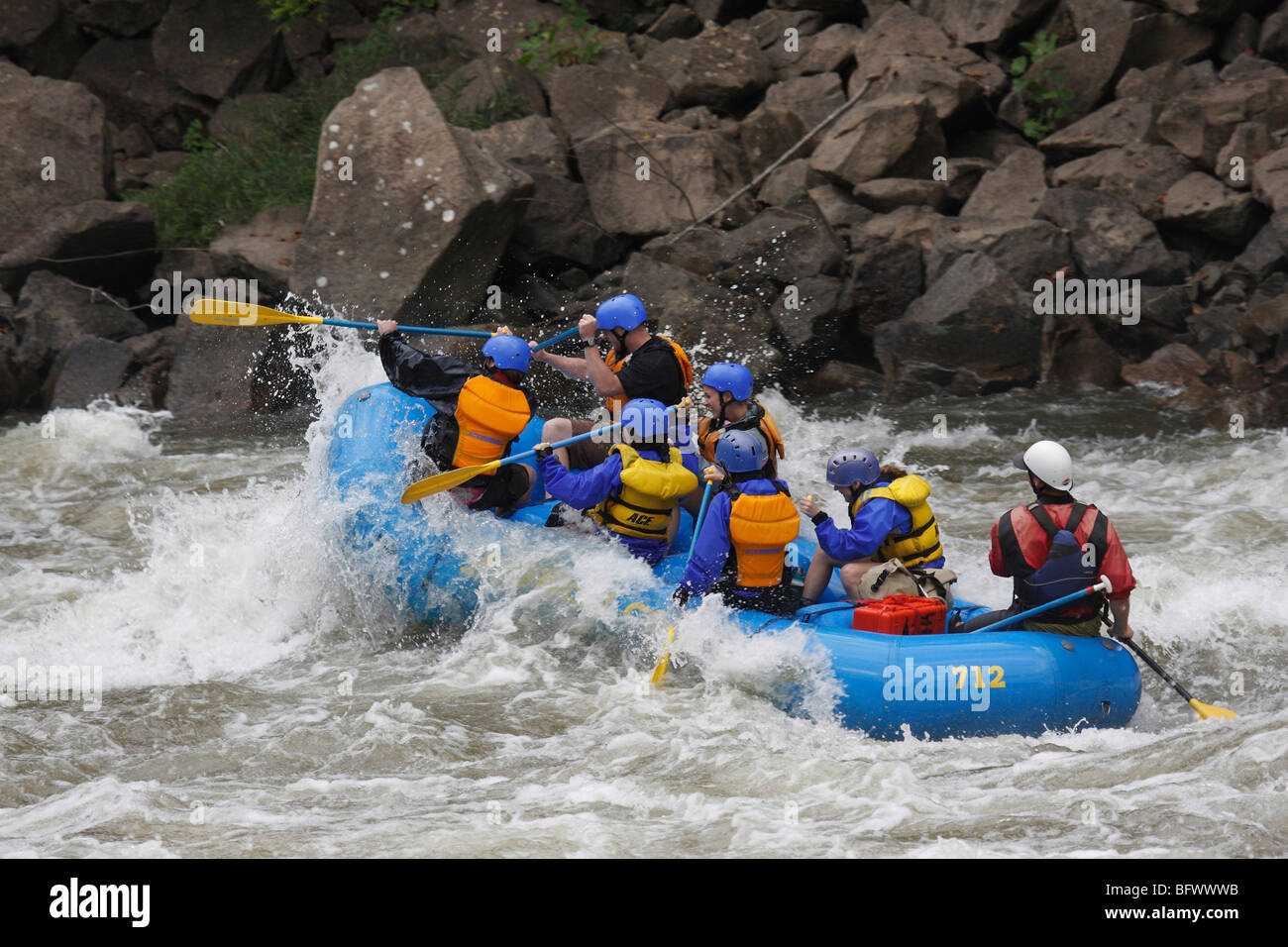 Inflatable white water raft hi-res stock photography and images - Alamy