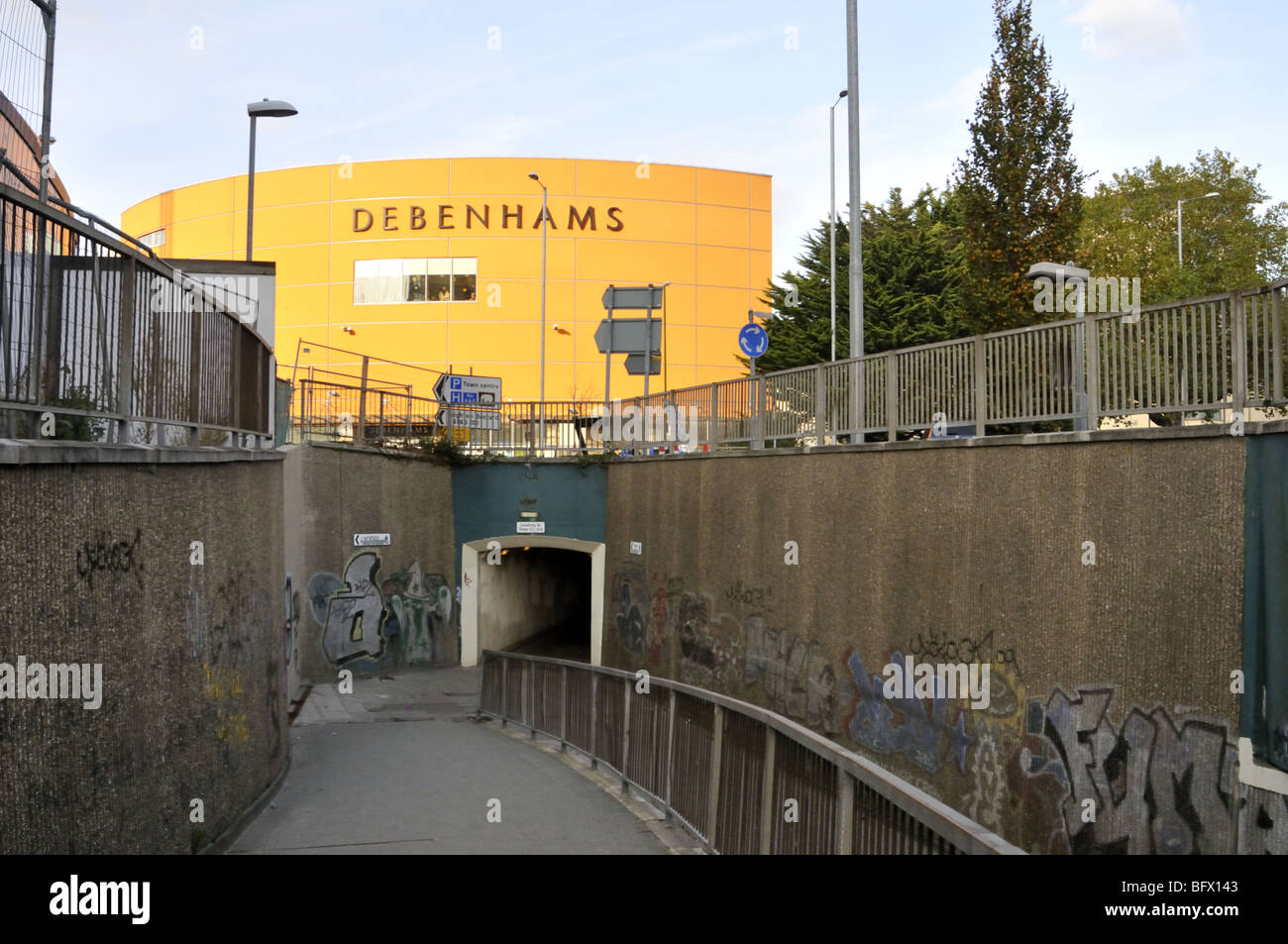 Pedestrian underpass hi-res stock photography and images - Alamy