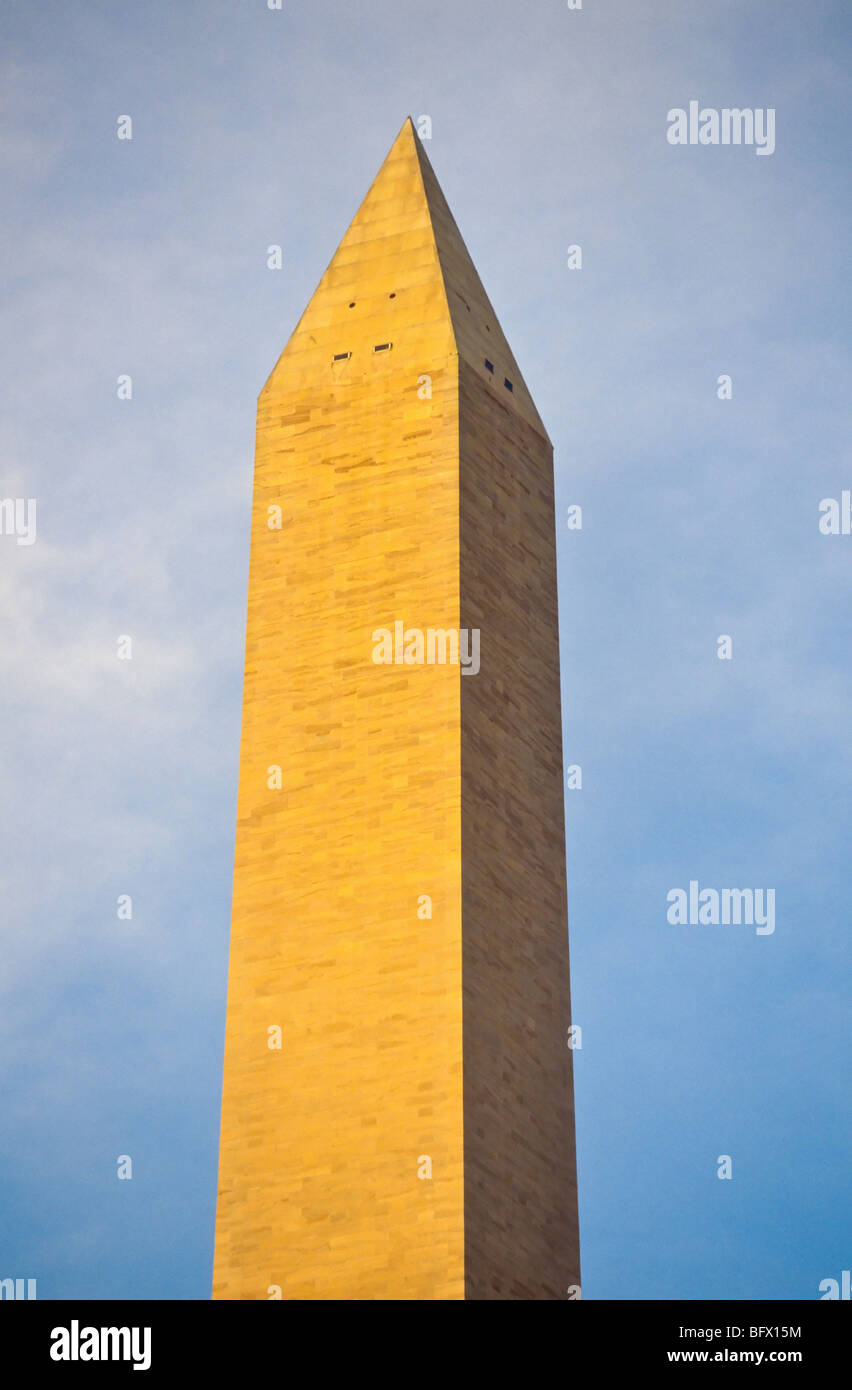 Masonic monument hi-res stock photography and images - Alamy
