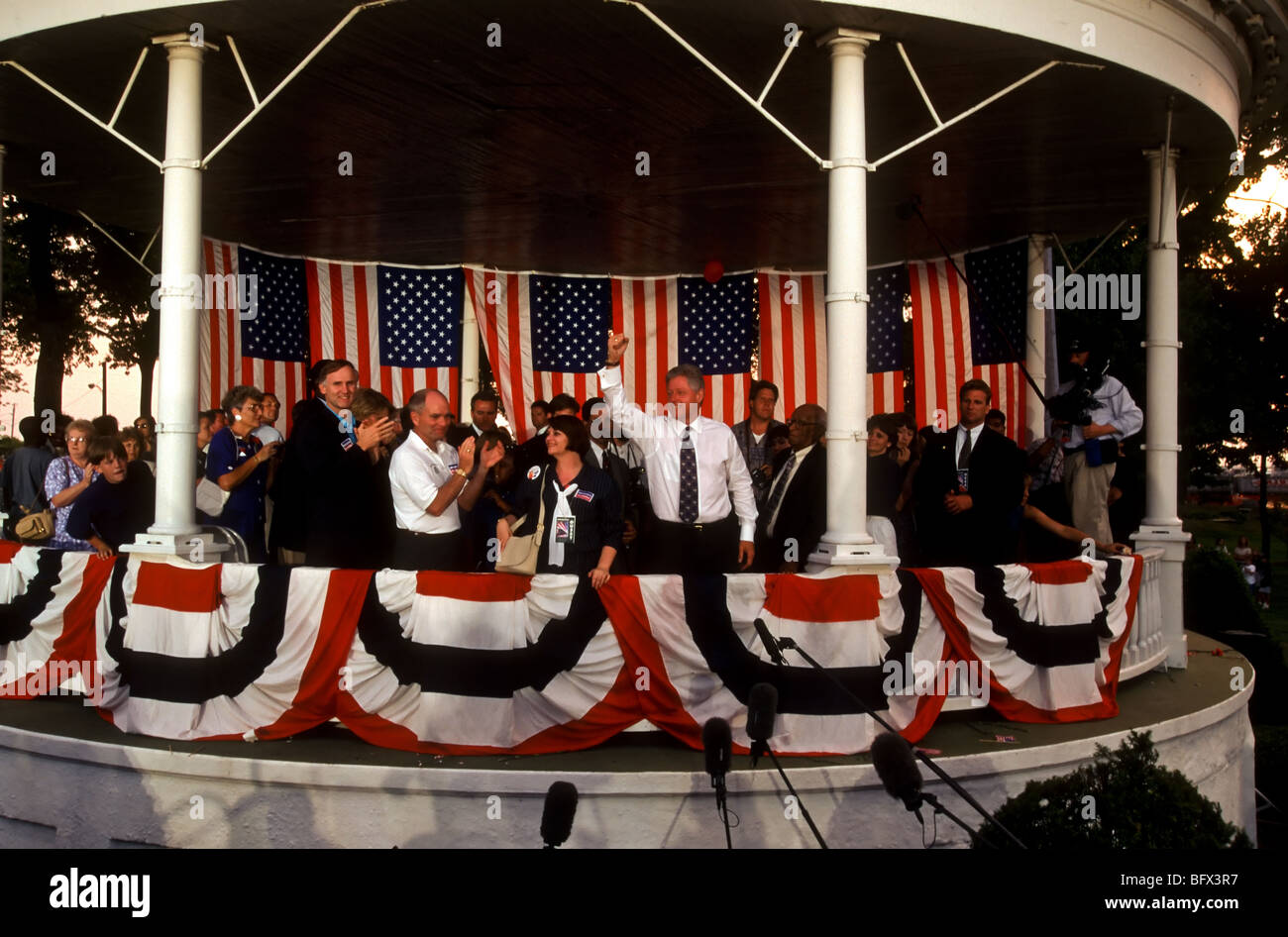 President William Jefferson Clinton Waves Stock Photos & President ...