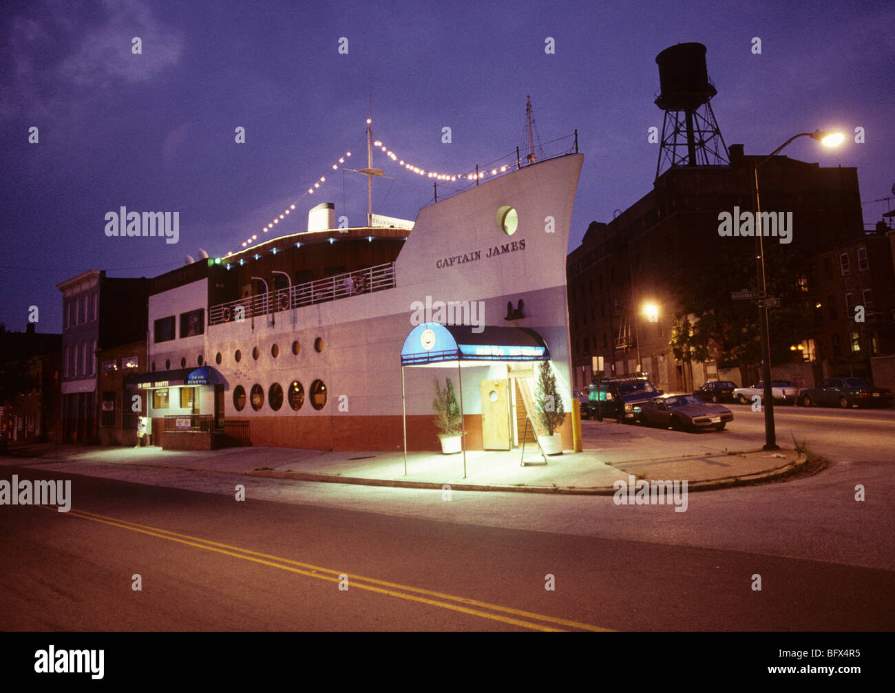 Baltimore unusual art hi-res stock photography and images - Alamy