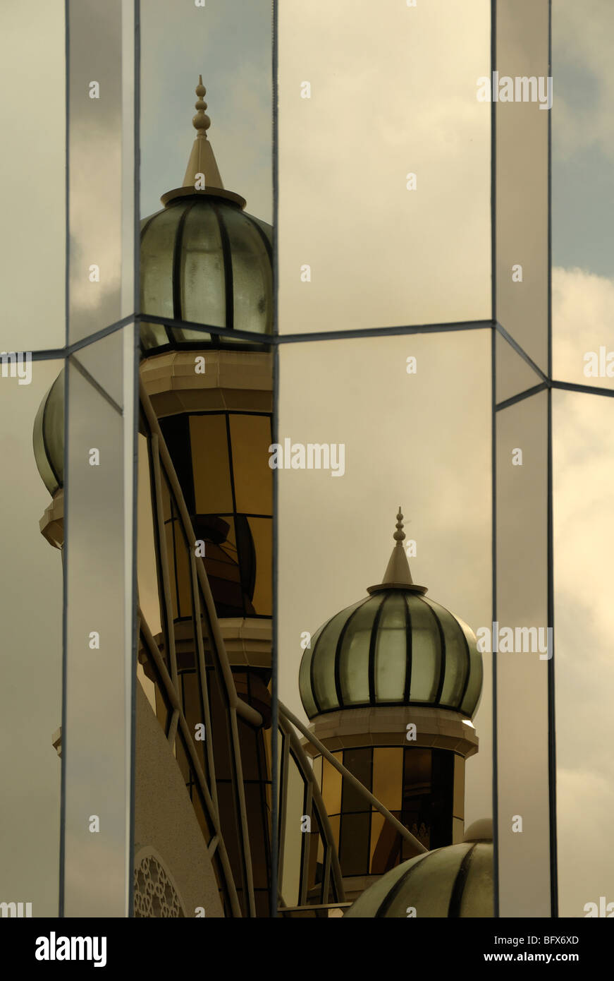 Distorted or Contorted Mirror Reflections of Dome & Minarets of All ...