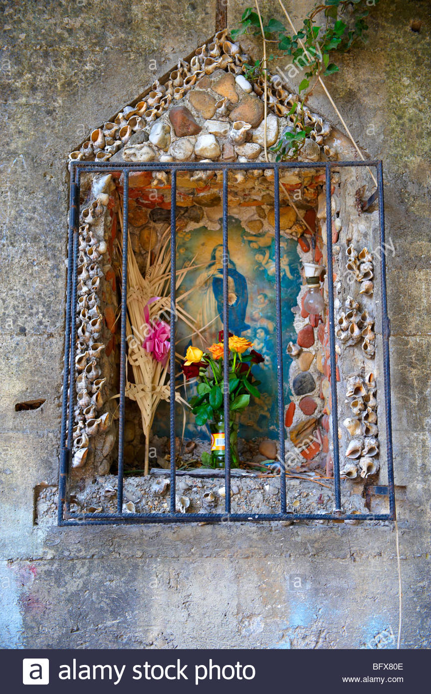 Virgin Mary Shrine Stock Photos & Virgin Mary Shrine Stock Images - Alamy