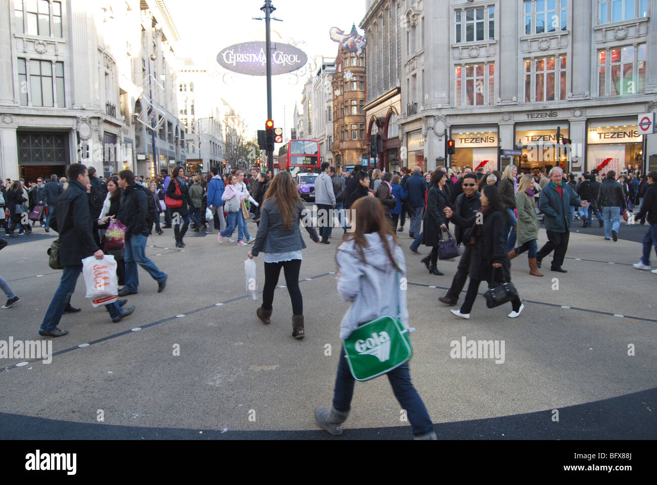 Circus layout hi-res stock photography and images - Alamy