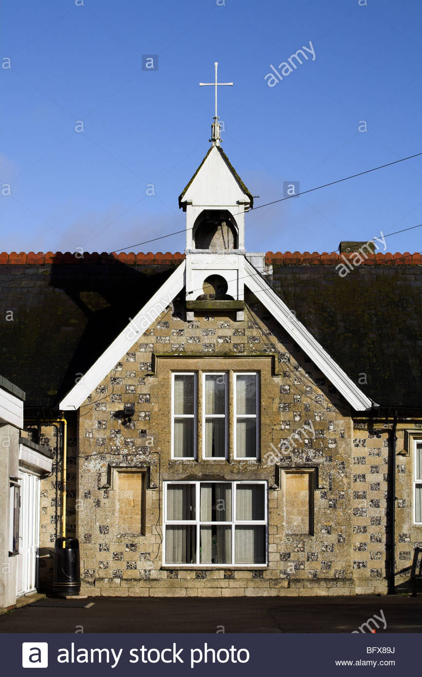 Primary School Exterior Stock Photos & Primary School Exterior Stock ...