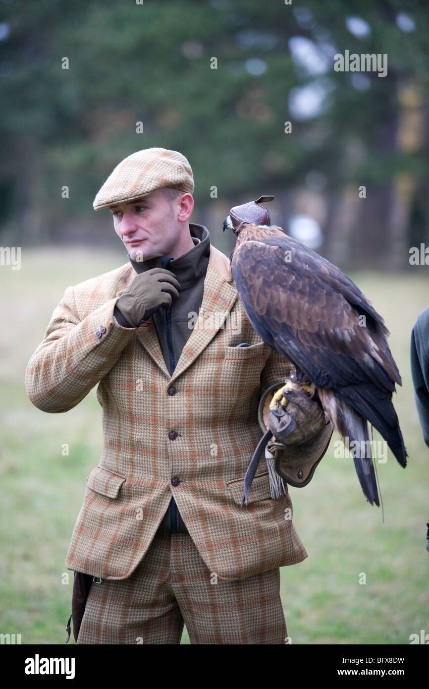The Fitzwilliam Fox Hounds Meeting At Apethorpe,Northamptonshire The ...