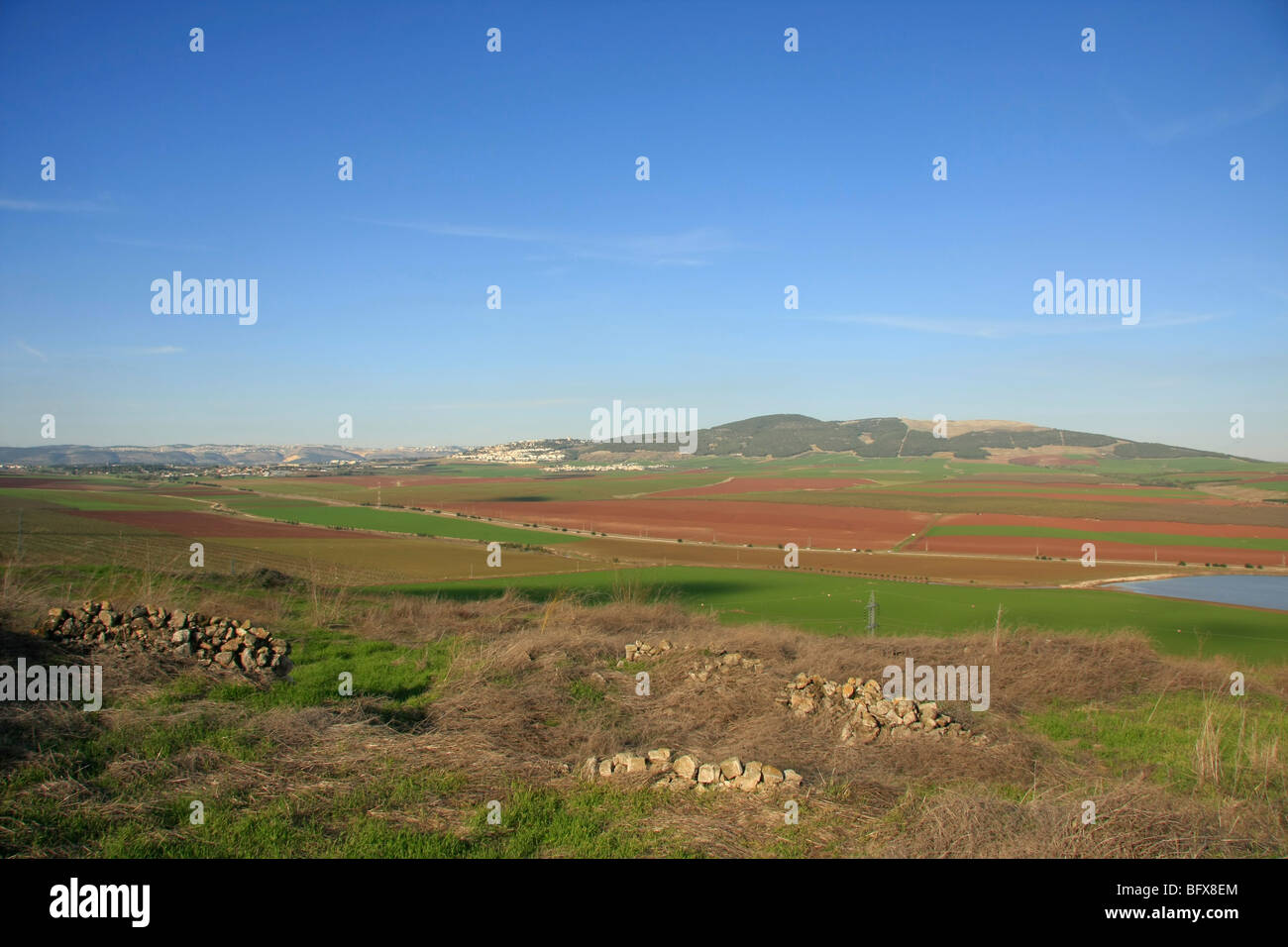 Mount gilboa israel valley jezreel hi-res stock photography and images ...