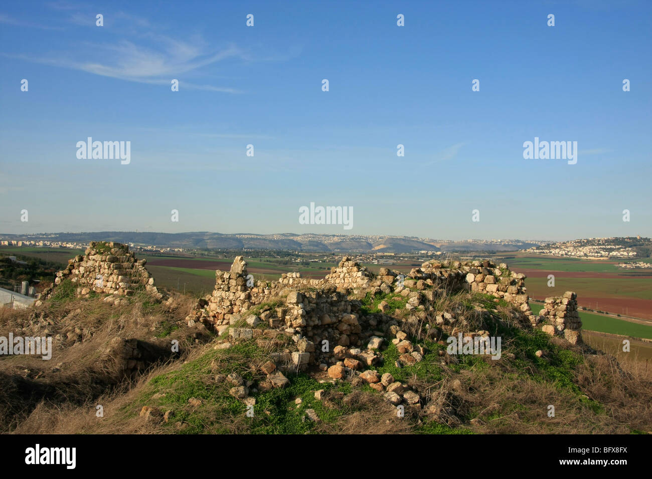 Mount gilboa israel valley jezreel hi-res stock photography and images ...