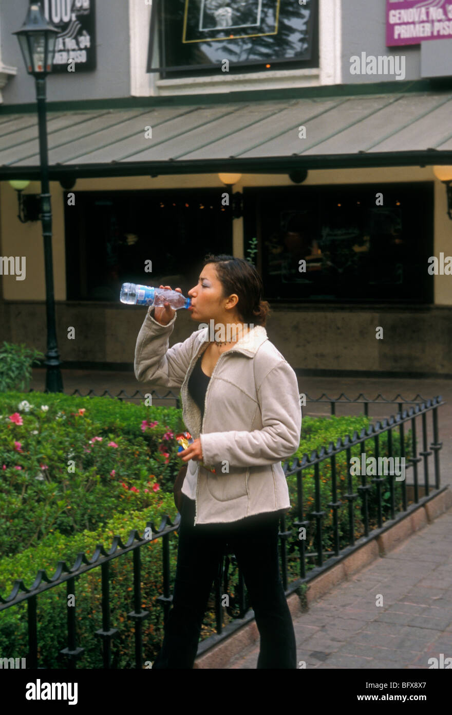Mexican drinking water hi-res stock photography and images - Alamy