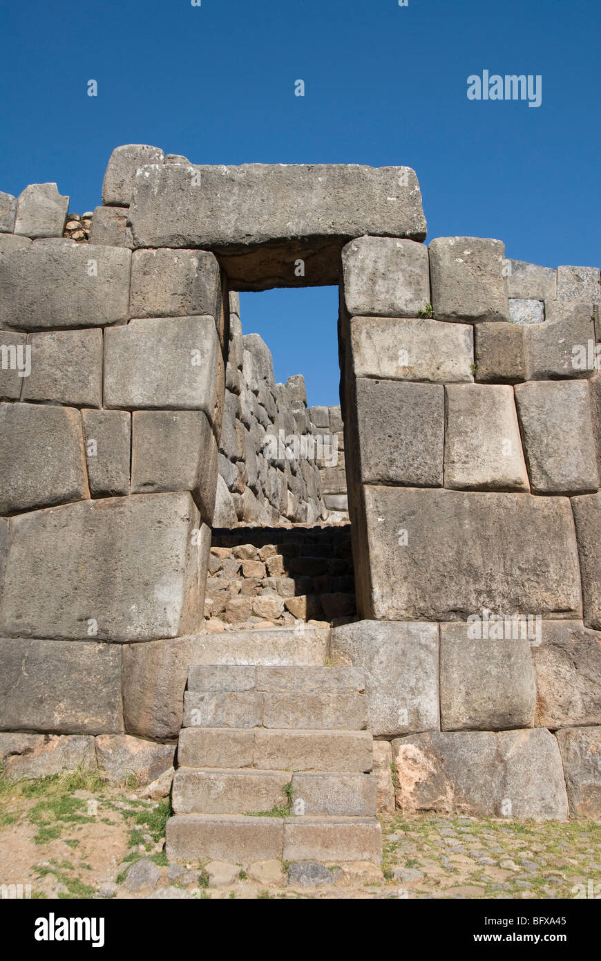 Peru, near Cusco, Sacsayhuaman, fortress ramparts, stone doorway Stock ...