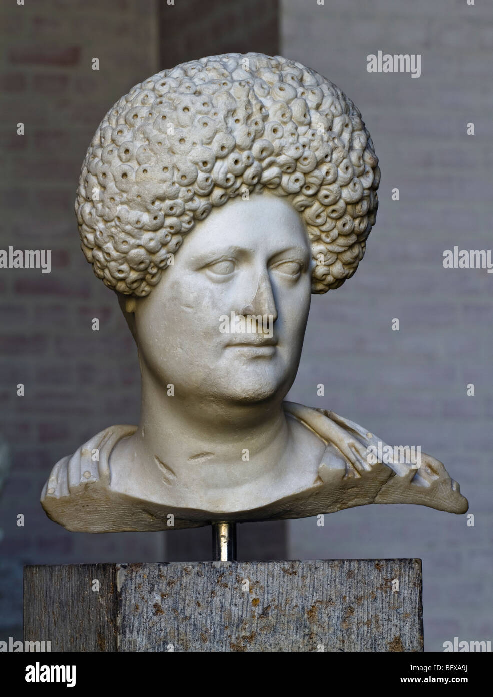 Flavian woman hi-res stock photography and images - Alamy