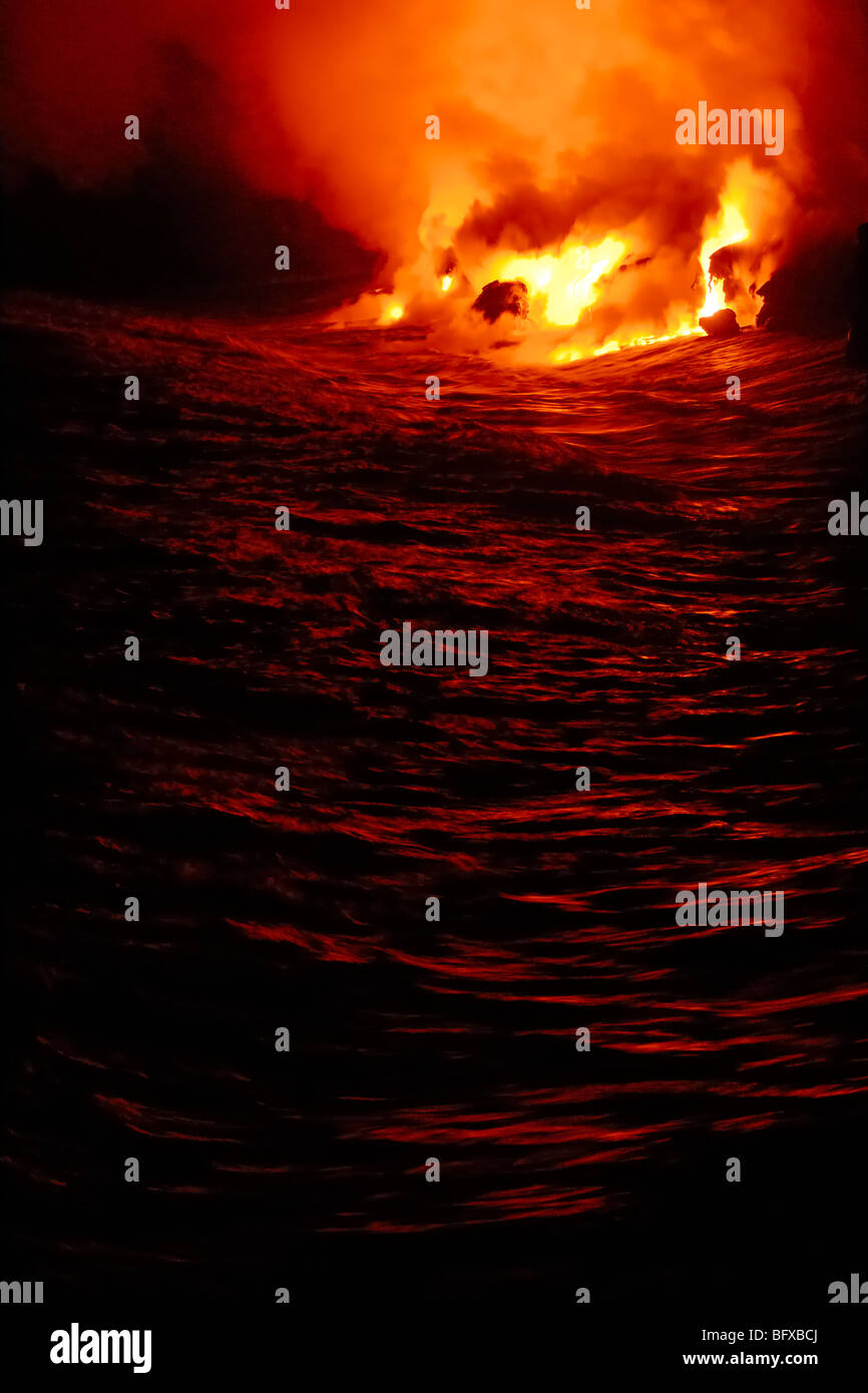 Kupapau ocean entry, Hawaii Volcanoes National Park, Kalapana, Hawaii ...