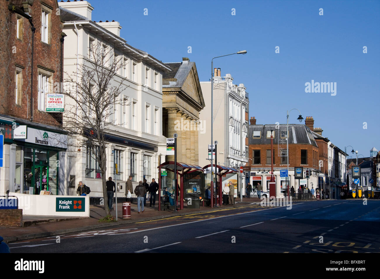 Tunbridge wells high street hi-res stock photography and images - Alamy