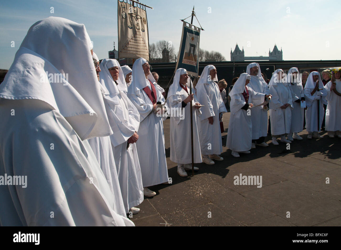 Druid order in white robes hi-res stock photography and images - Alamy