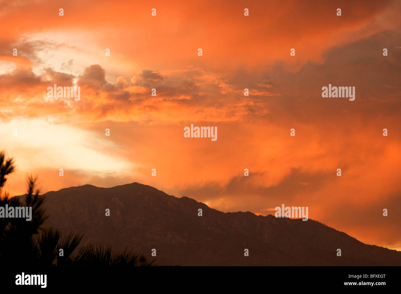 Sunset in Palm Springs Stock Photo - Alamy