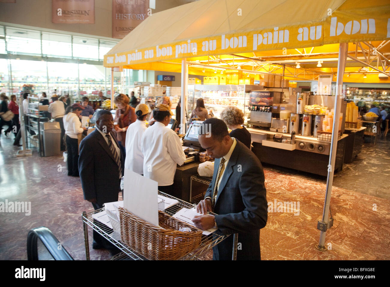 People buying food at Au Bon Pain restaurant / cafe , Union Station ...