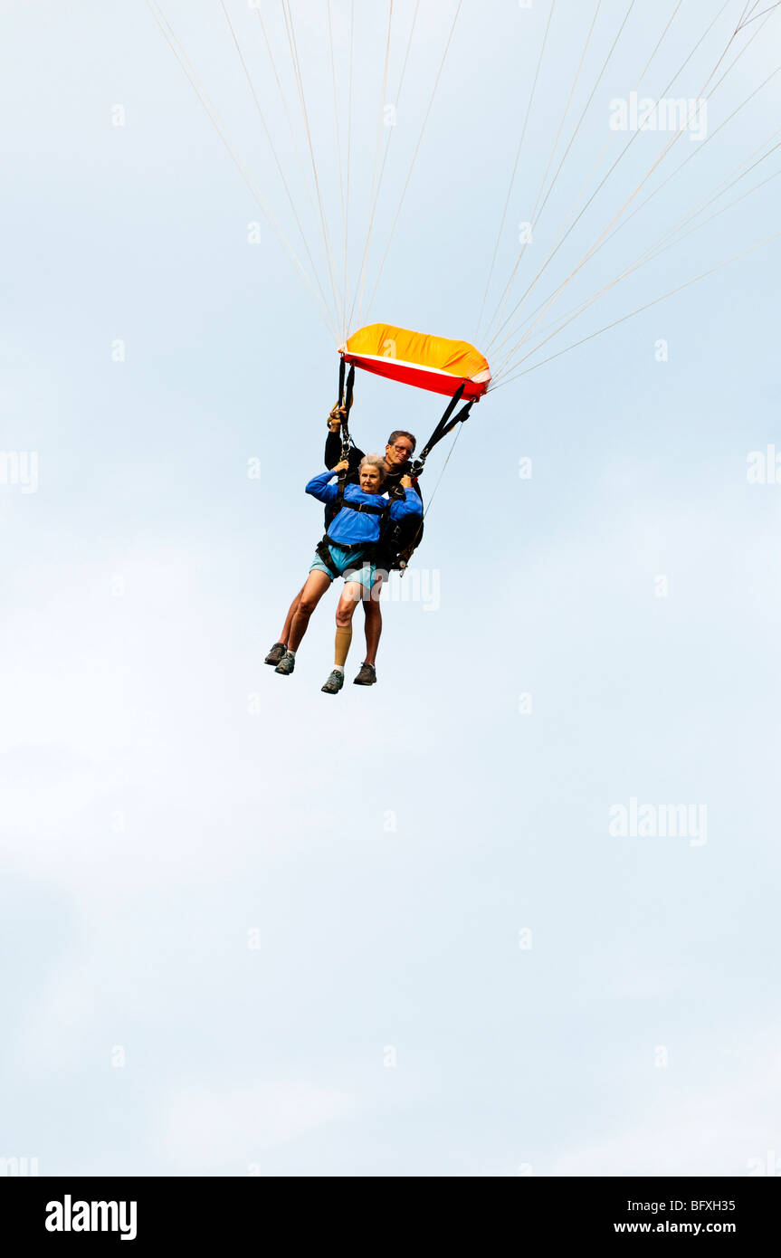Tandem skydive woman hi-res stock photography and images - Alamy