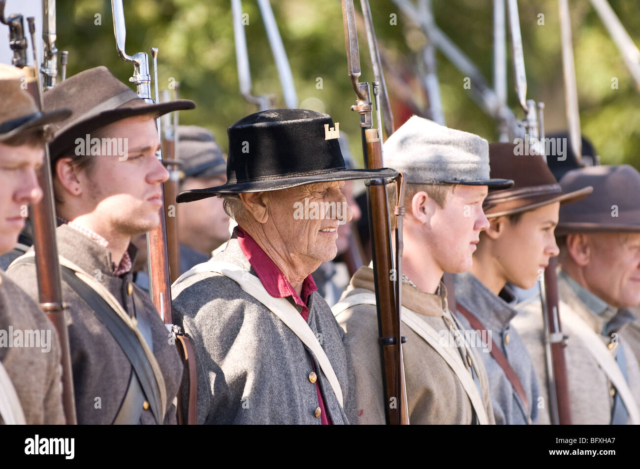 Scenes from a Civil War re-enactment of the Battle of Gettysburg ...