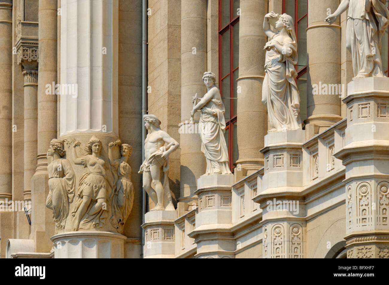 Budapest, Hungary. Statues on the facade of Vigado Concert Hall Stock ...