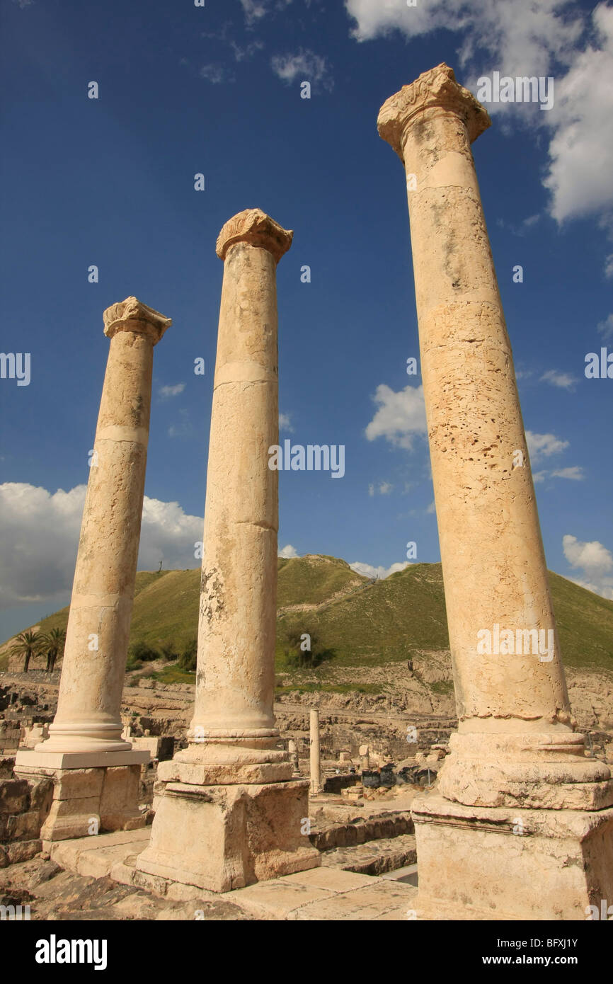 Beth shean ruins roman byzantine city hi-res stock photography and ...