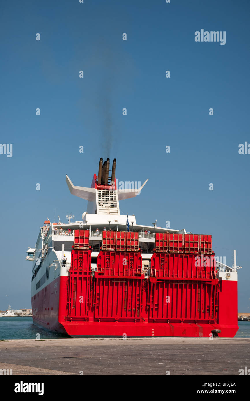 Superfast ferry ship boat hi-res stock photography and images - Alamy