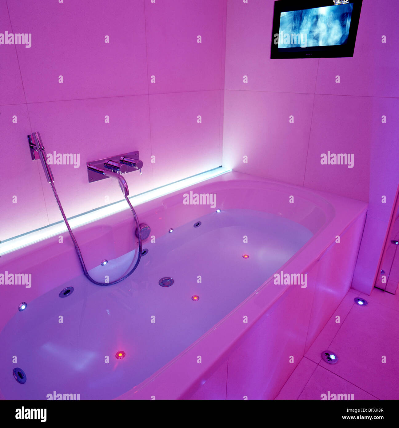 Led downlights hi-res stock photography and images - Alamy