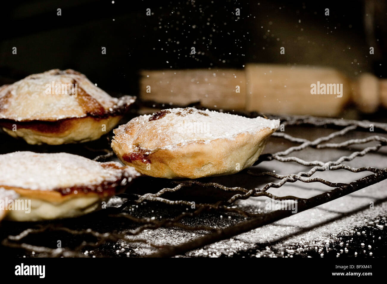 Cooling pies hi-res stock photography and images - Alamy
