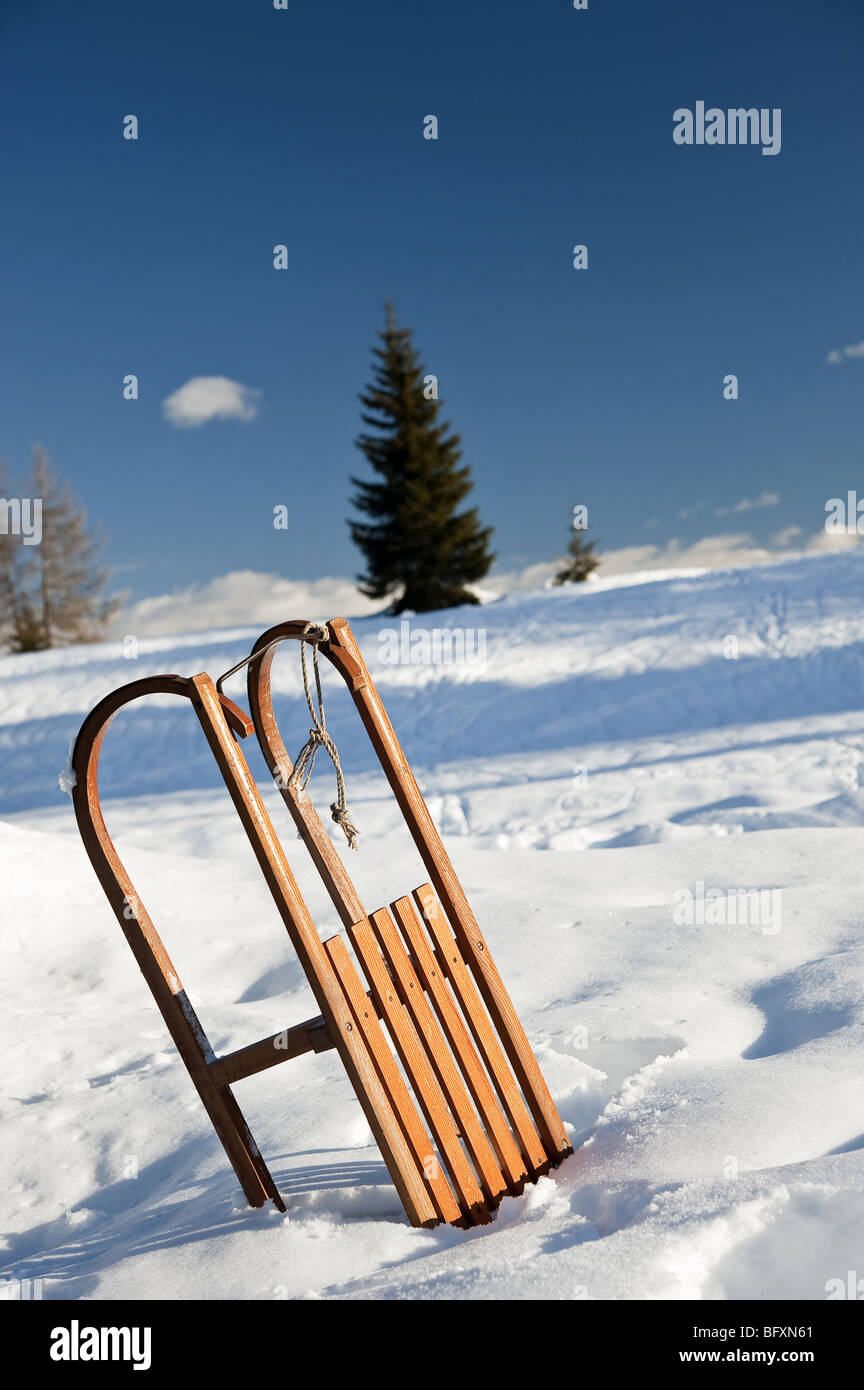 Sledge bobsleigh hi-res stock photography and images - Alamy