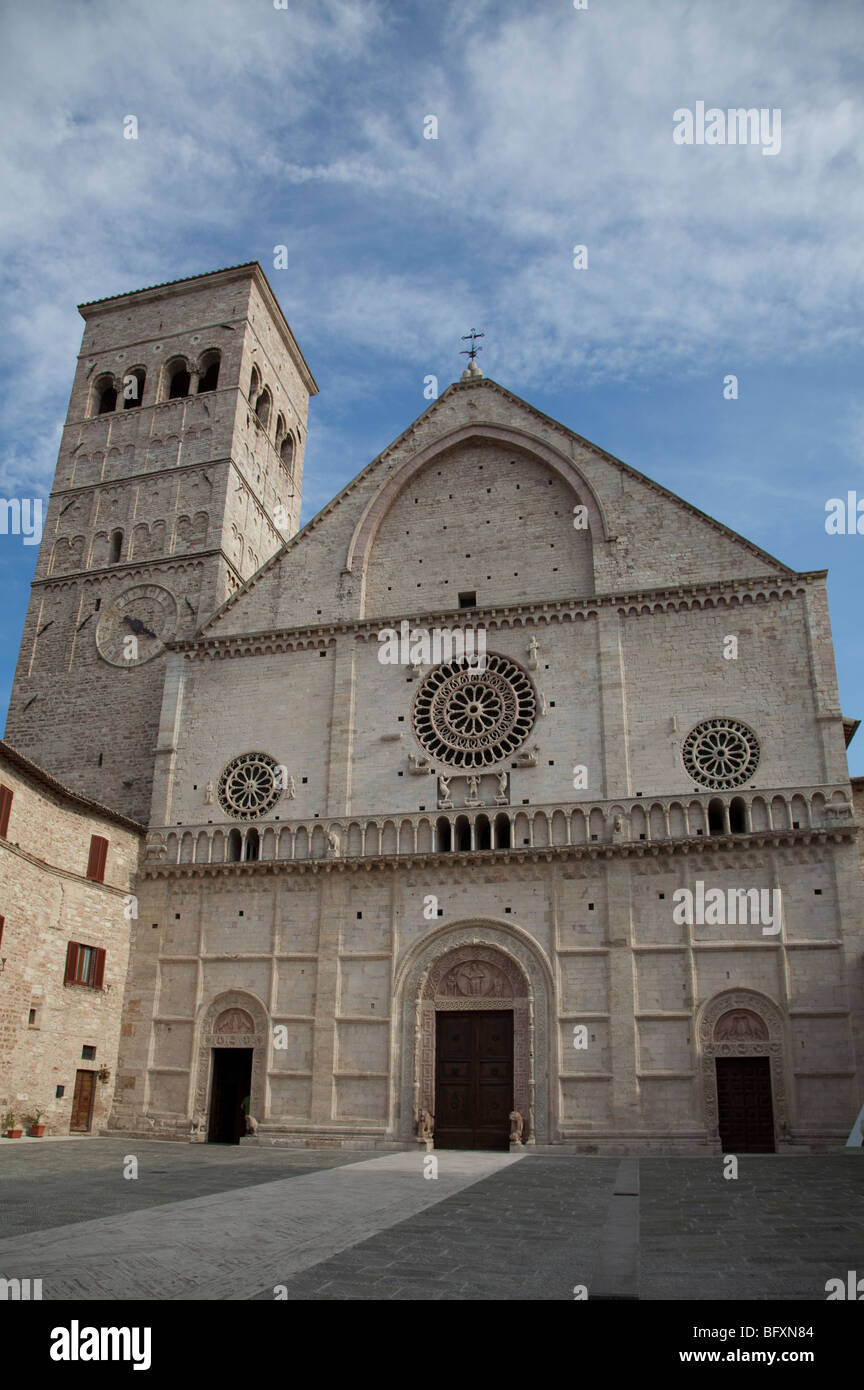 The Duomo of San Rufino at Assisi Stock Photo - Alamy