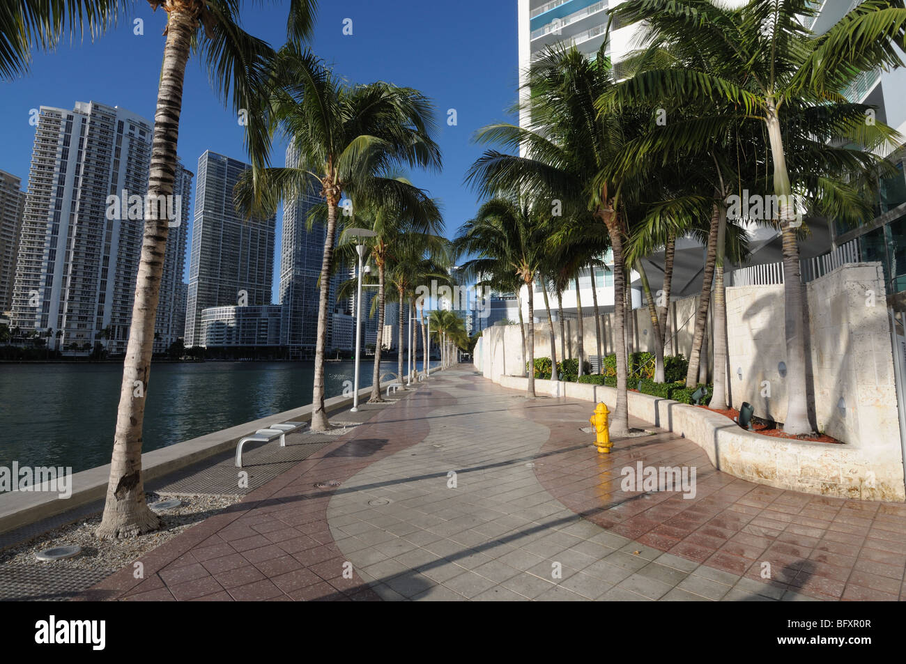 Promenade in Downtown Miami, Florida USA Stock Photo - Alamy