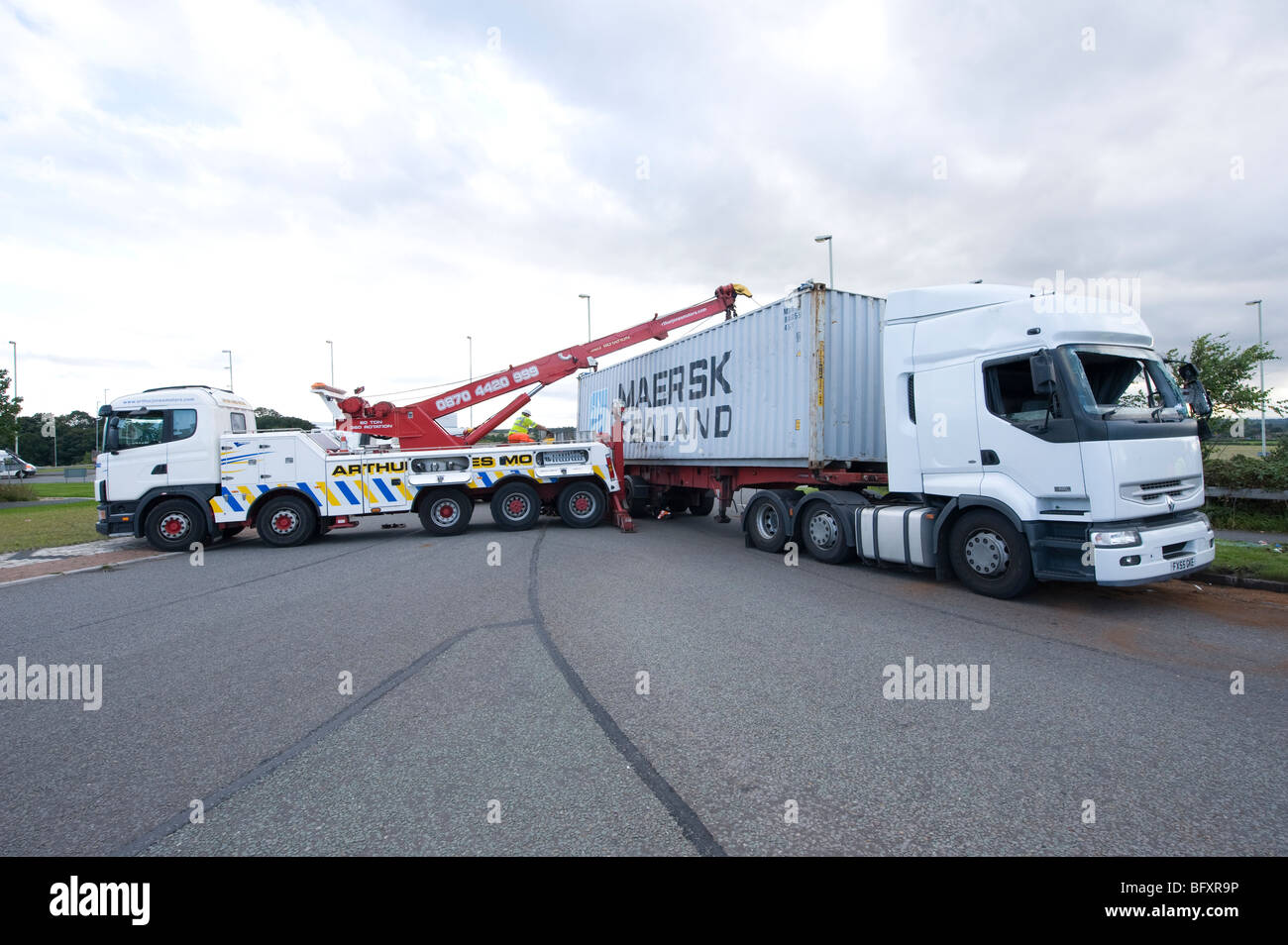 Maersk lorry hi-res stock photography and images - Alamy