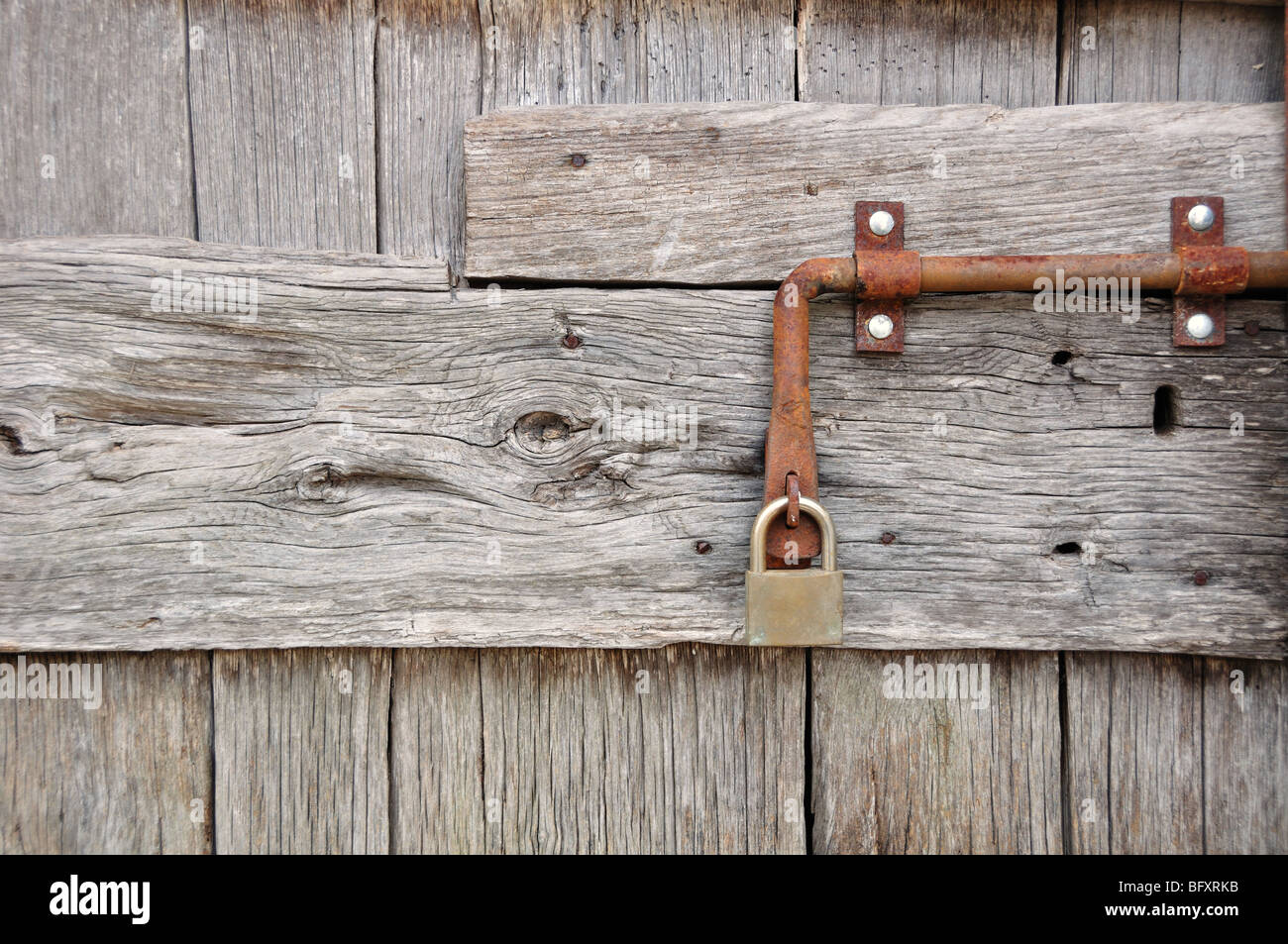 Padlock hinge lock hi-res stock photography and images - Alamy