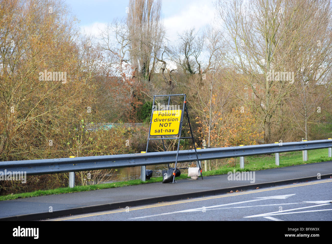 Sat nav warning sign Stock Photo - Alamy