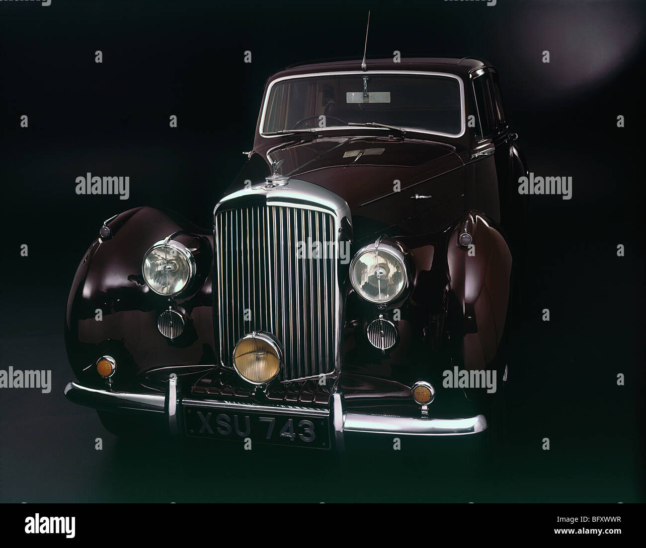 1952 bentley hi-res stock photography and images - Alamy