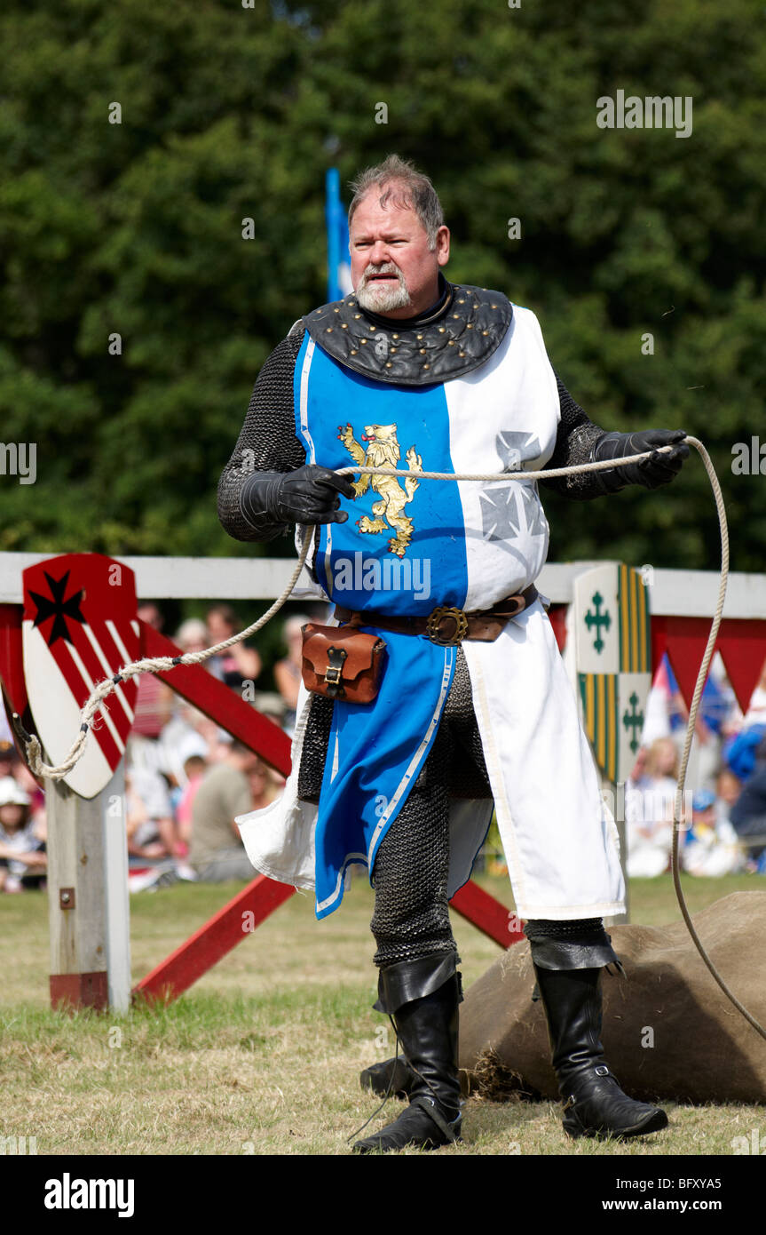 Jousting games hi-res stock photography and images - Alamy