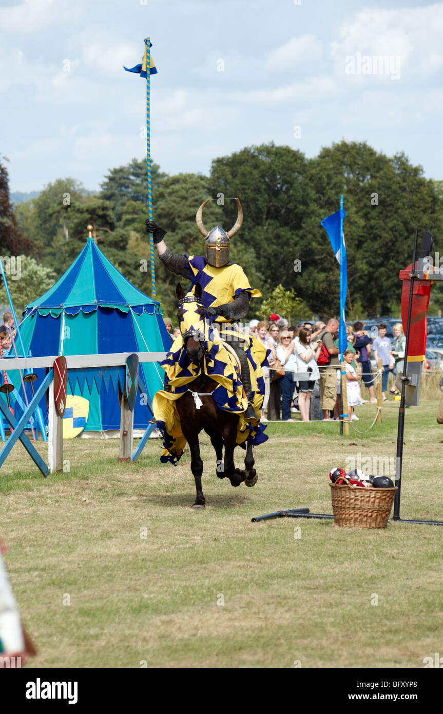 Jousting games hi-res stock photography and images - Alamy