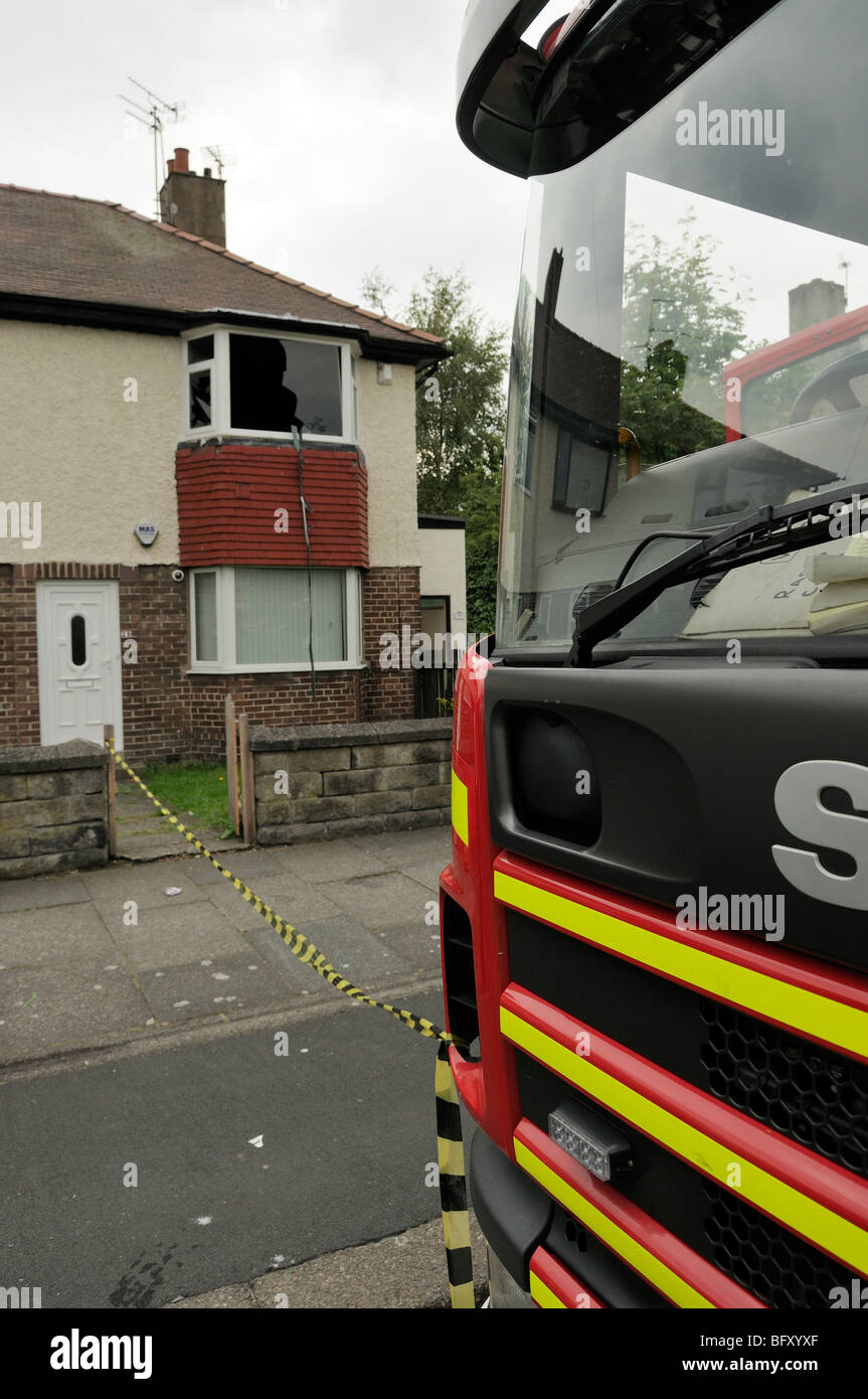 Fire engine house hi-res stock photography and images - Alamy