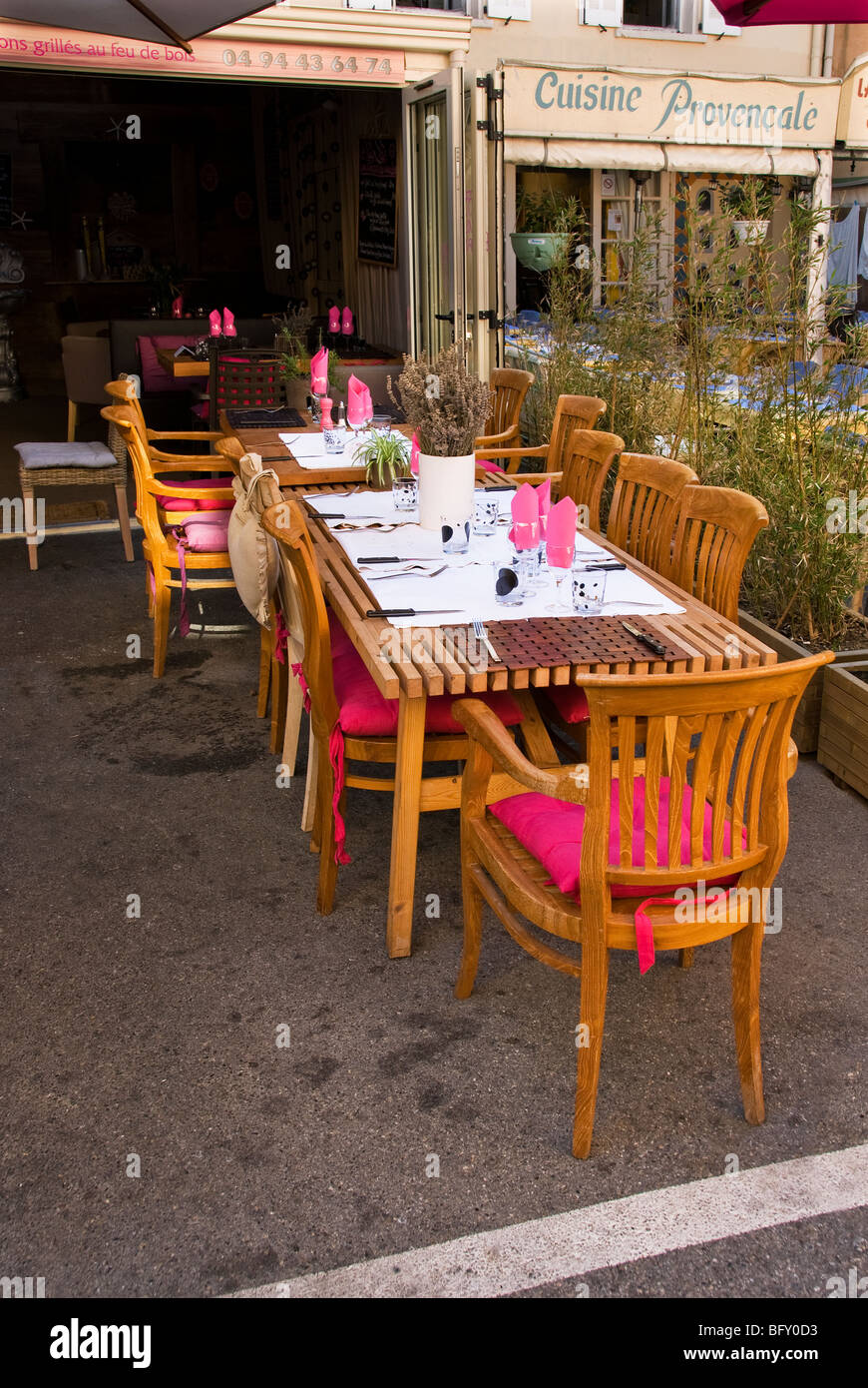 Tables laid for lunch Stock Photo - Alamy