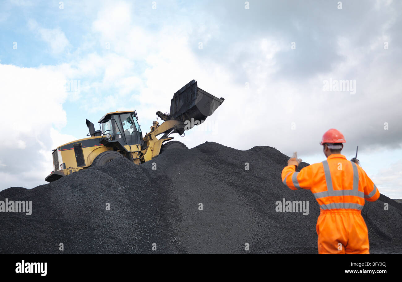 Supervisor industry mining hi-res stock photography and images - Alamy