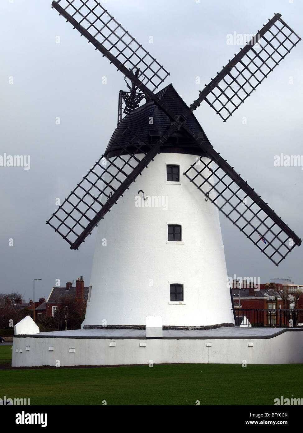 Windmill in lytham hi-res stock photography and images - Alamy