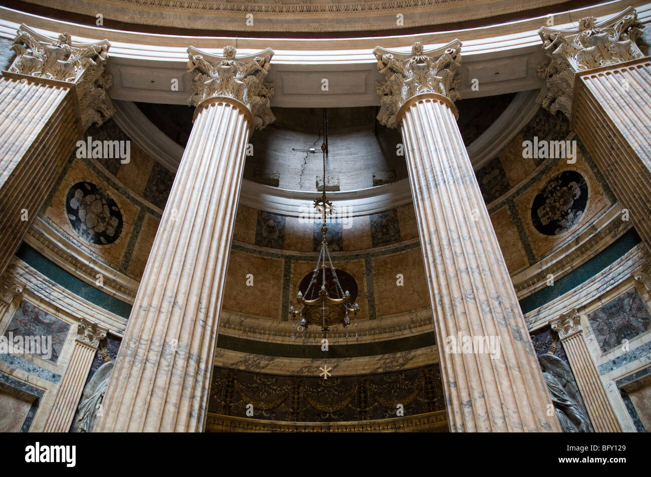 Interior view of the Pantheon in Rome Stock Photo - Alamy