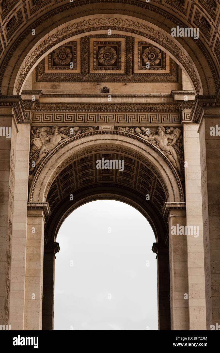 The arc of triumph hi-res stock photography and images - Alamy