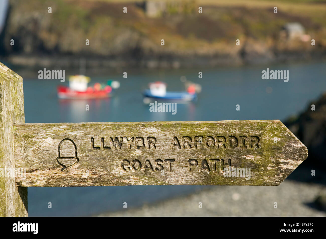 Coast Path Abercastle High Resolution Stock Photography and Images - Alamy