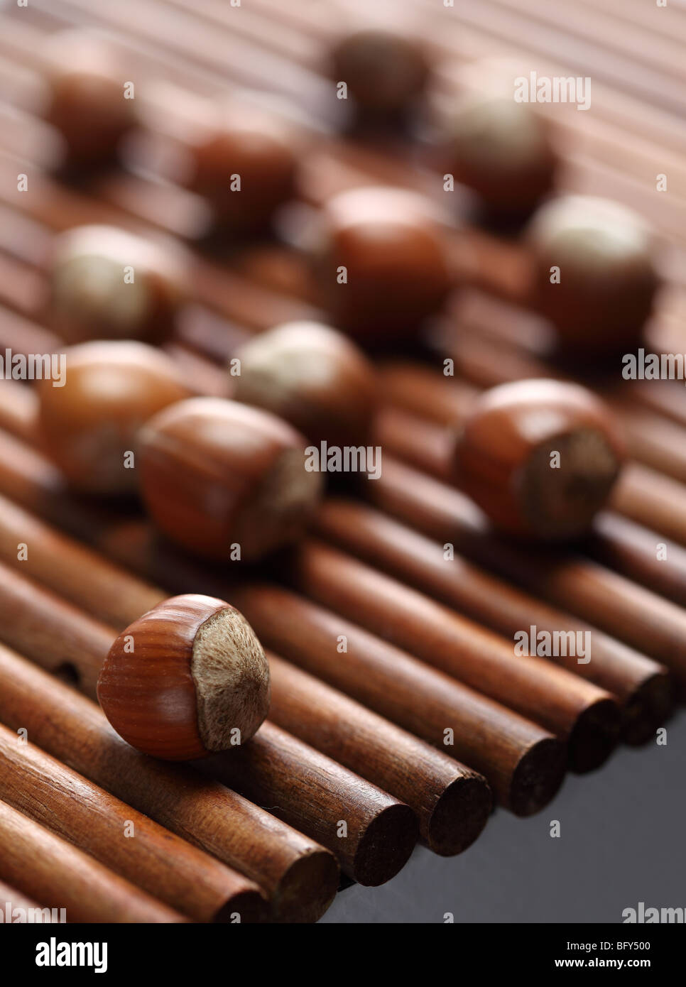 Filberts nuts hi-res stock photography and images - Alamy